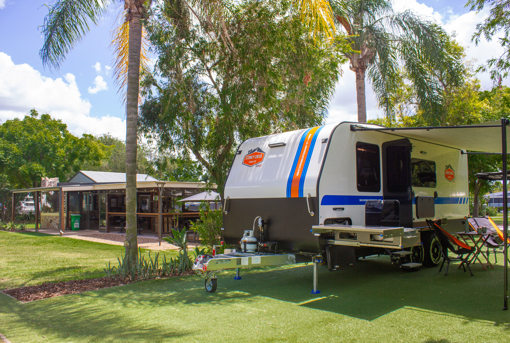 Somerset-19 On-Road Caravan | Stoney Creek Campers